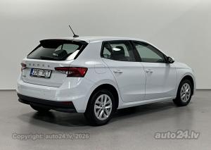White Skoda Fabia 2024 in Tallinn, with an engine capacity of 1.00 L and mileage of 30 thousand km for 16990 €, photo 3 on AUTOMOTO.COM.LV