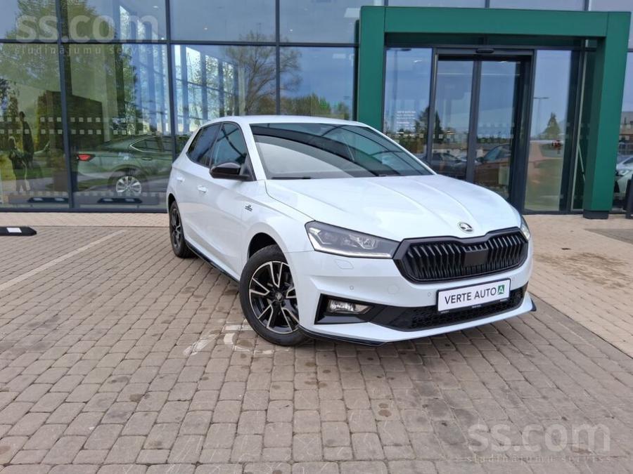 White Skoda Fabia 2026 in Riga, with an engine capacity of 1.00 L and mileage of 9 thousand km for 21900 €, photo 3 on AUTOMOTO.COM.LV