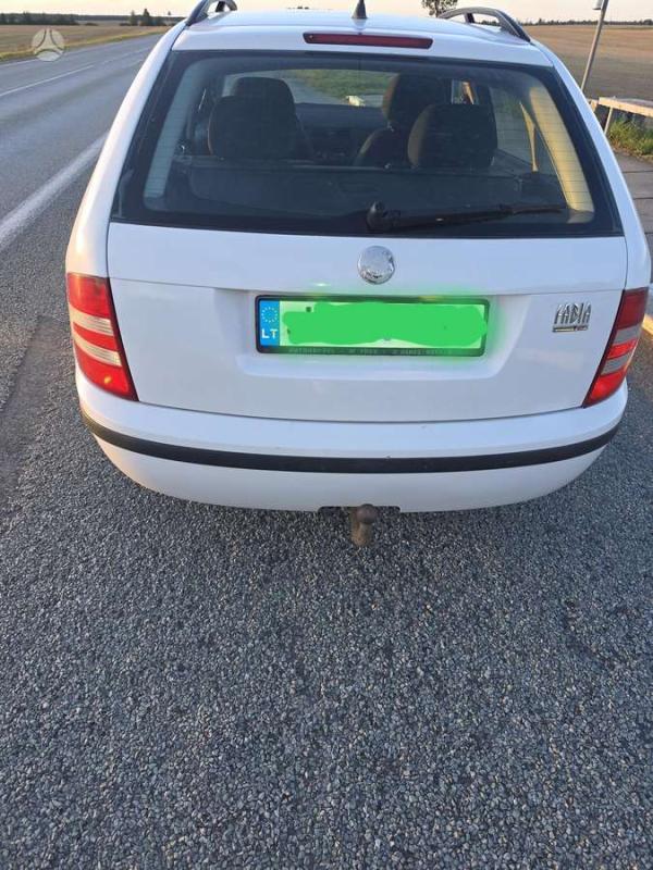 Balts Skoda Fabia 2007 Šauļi, ar dzinēja tilpumu 1.90 L un nobraukumu 451 tūkst. km par 1450 €, foto 4 vietnē AUTOMOTO.COM.LV