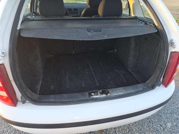 Balts Skoda Fabia 2007 Šauļi, ar dzinēja tilpumu 1.90 L un nobraukumu 451 tūkst. km par 1450 €, foto 8 vietnē AUTOMOTO.COM.LV