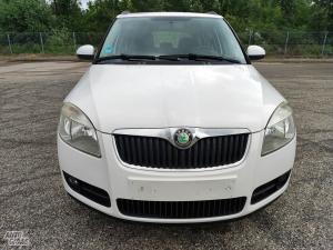 White Skoda Fabia 2009 in Marijampole, with an engine capacity of 1.60 L and mileage of 184 thousand km for 1950 €, photo 4 on AUTOMOTO.COM.LV