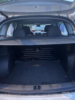 Balts Skoda Fabia 2009 Viļņa, ar dzinēja tilpumu 1.40 L un nobraukumu 50 tūkst. km par 1300 €, foto 7 vietnē AUTOMOTO.COM.LV