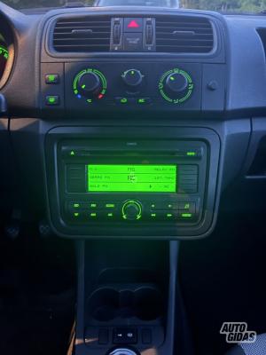 Balts Skoda Fabia 2009 Viļņa, ar dzinēja tilpumu 1.40 L un nobraukumu 50 tūkst. km par 1300 €, foto 10 vietnē AUTOMOTO.COM.LV
