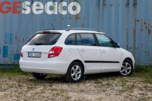 Balts Skoda Fabia 2011 Rīga, ar dzinēja tilpumu 1.20 L un nobraukumu 217 tūkst. km par 4200 €, foto 5 vietnē AUTOMOTO.COM.LV