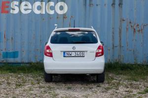 Balts Skoda Fabia 2011 Rīga, ar dzinēja tilpumu 1.20 L un nobraukumu 217 tūkst. km par 4200 €, foto 7 vietnē AUTOMOTO.COM.LV
