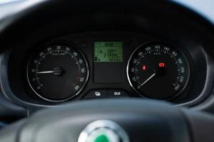 Balts Skoda Fabia 2011 Rīga, ar dzinēja tilpumu 1.20 L un nobraukumu 217 tūkst. km par 4200 €, foto 9 vietnē AUTOMOTO.COM.LV