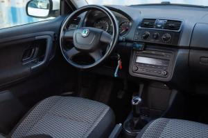 Balts Skoda Fabia 2011 Rīga, ar dzinēja tilpumu 1.20 L un nobraukumu 217 tūkst. km par 4200 €, foto 20 vietnē AUTOMOTO.COM.LV