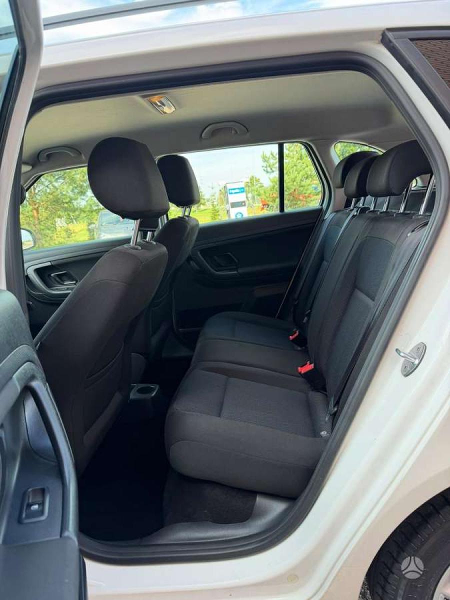 Balts Skoda Fabia 2012 Marijampole, ar dzinēja tilpumu 1.60 L un nobraukumu 245 tūkst. km par 3250 €, foto 11 vietnē AUTOMOTO.COM.LV