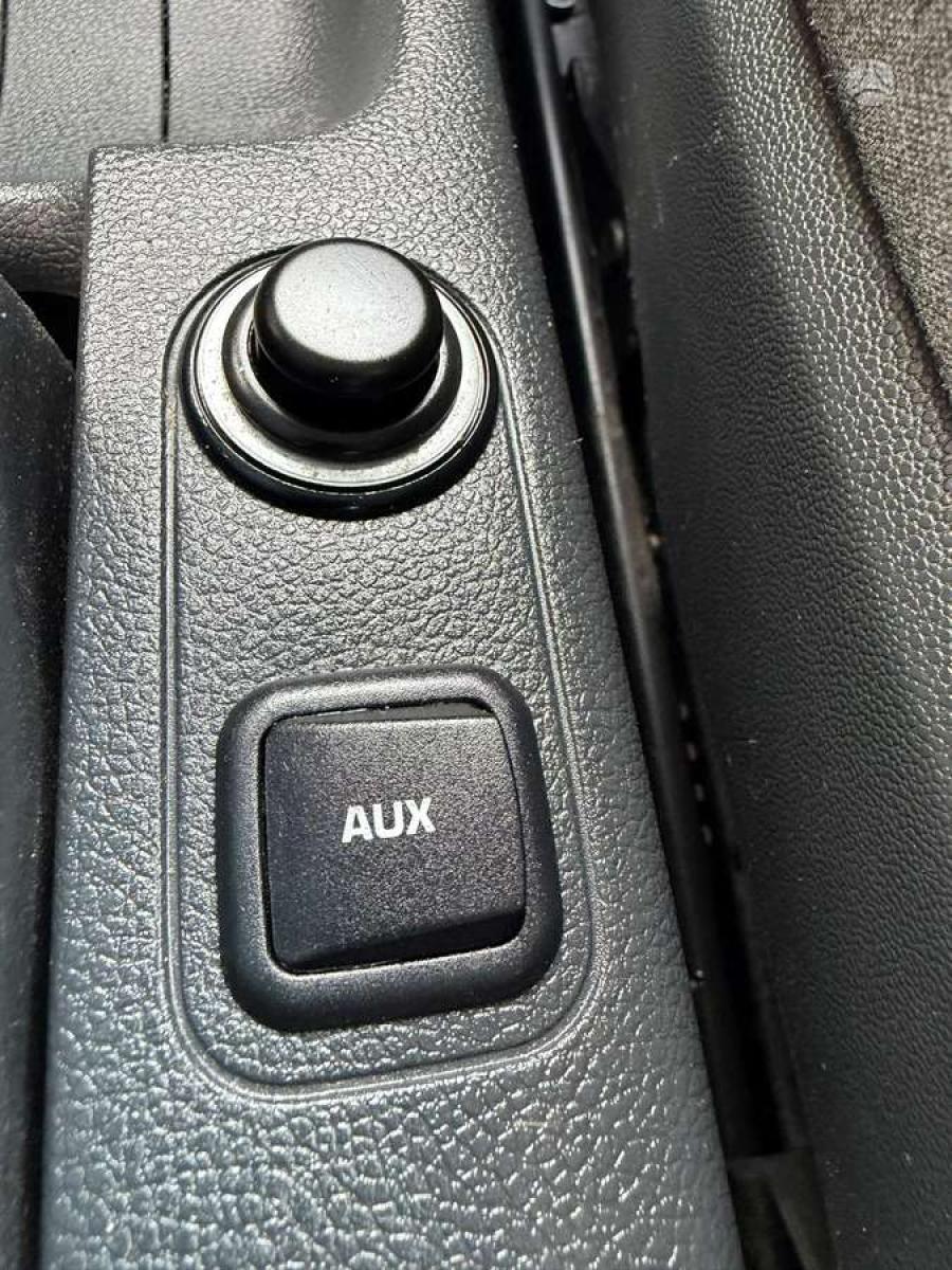 Balts Skoda Fabia 2012 Marijampole, ar dzinēja tilpumu 1.60 L un nobraukumu 245 tūkst. km par 3250 €, foto 21 vietnē AUTOMOTO.COM.LV