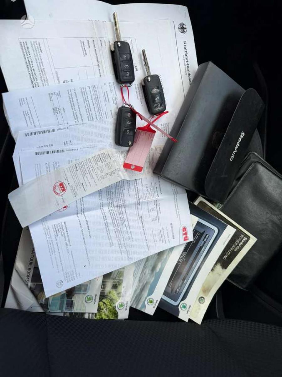 Balts Skoda Fabia 2012 Marijampole, ar dzinēja tilpumu 1.60 L un nobraukumu 245 tūkst. km par 3250 €, foto 35 vietnē AUTOMOTO.COM.LV