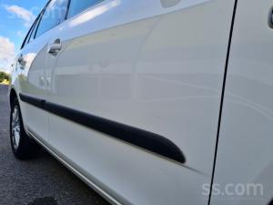 Balts Skoda Fabia 2012 Ogre, ar dzinēja tilpumu 1.60 L un nobraukumu 0 tūkst. km par 3990 €, foto 14 vietnē AUTOMOTO.COM.LV