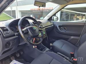 Balts Skoda Fabia 2012 Ogre, ar dzinēja tilpumu 1.60 L un nobraukumu 0 tūkst. km par 3990 €, foto 16 vietnē AUTOMOTO.COM.LV