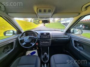 Balts Skoda Fabia 2012 Ogre, ar dzinēja tilpumu 1.60 L un nobraukumu 0 tūkst. km par 3990 €, foto 20 vietnē AUTOMOTO.COM.LV