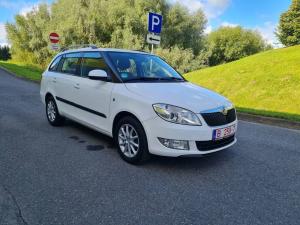 White Skoda Fabia 2012 in Ogre, with an engine capacity of 1.60 L and mileage of 245 thousand km for 3990 €, photo 4 on AUTOMOTO.COM.LV
