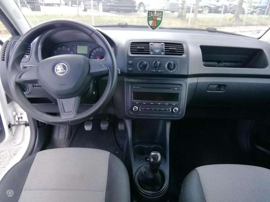 Balts Skoda Fabia 2014 Marijampole, ar dzinēja tilpumu 1.20 L un nobraukumu 206 tūkst. km par 3399 €, foto 11 vietnē AUTOMOTO.COM.LV