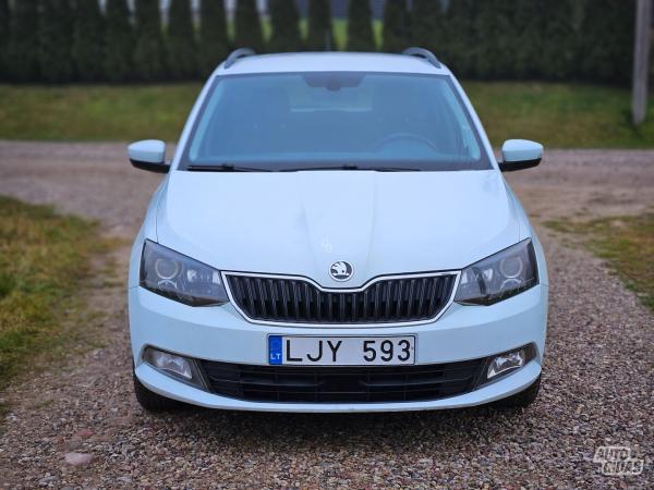 Balts Skoda Fabia 2015 Alīta, ar dzinēja tilpumu 1.40 L un nobraukumu 173 tūkst. km par 3999 €, foto 1 vietnē AUTOMOTO.COM.LV