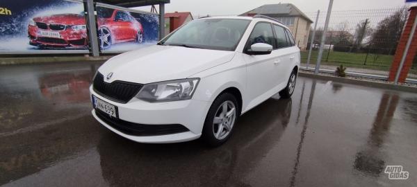 White Skoda Fabia 2015 in Radviliskis, with an engine capacity of 1.00 L and mileage of 218 thousand km for 4600 €, photo 1 on AUTOMOTO.COM.LV