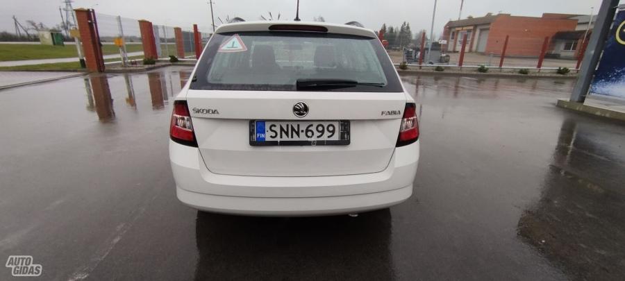 Balts Skoda Fabia 2015 Radviliškis, ar dzinēja tilpumu 1.00 L un nobraukumu 218 tūkst. km par 4600 €, foto 6 vietnē AUTOMOTO.COM.LV