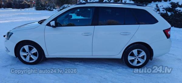 Balts Skoda Fabia 2015 Paide, ar dzinēja tilpumu 1.40 L un nobraukumu 398 tūkst. km par 4990 €, foto 6 vietnē AUTOMOTO.COM.LV