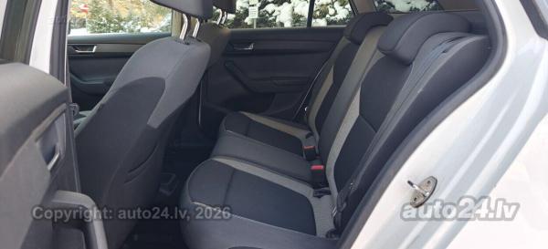 White Skoda Fabia 2015 in Paide, with an engine capacity of 1.40 L and mileage of 398 thousand km for 4990 €, photo 11 on AUTOMOTO.COM.LV