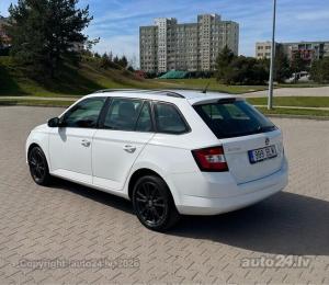 Balts Skoda Fabia 2015 Tallina, ar dzinēja tilpumu 1.40 L un nobraukumu 198 tūkst. km par 6995 €, foto 8 vietnē AUTOMOTO.COM.LV