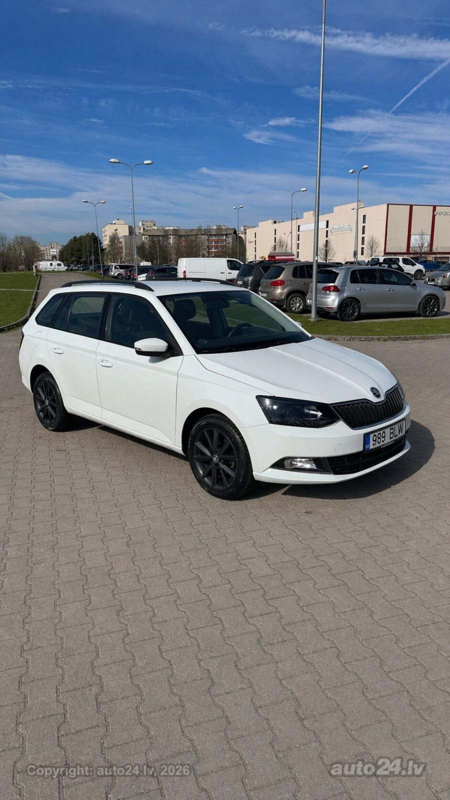 Balts Skoda Fabia 2015 Tallina, ar dzinēja tilpumu 1.40 L un nobraukumu 198 tūkst. km par 6995 €, foto 9 vietnē AUTOMOTO.COM.LV