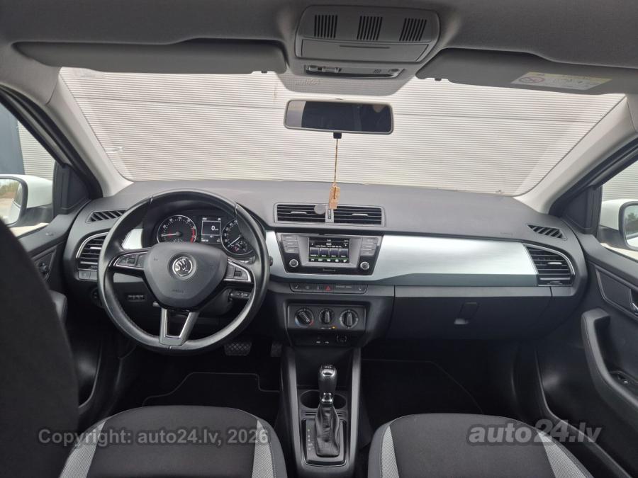 Balts Skoda Fabia 2015 Tartu, ar dzinēja tilpumu 1.20 L un nobraukumu 167 tūkst. km par 5999 €, foto 13 vietnē AUTOMOTO.COM.LV