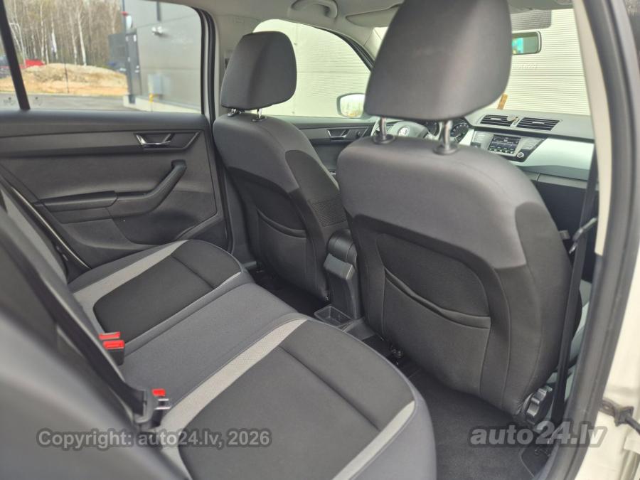 Balts Skoda Fabia 2015 Tartu, ar dzinēja tilpumu 1.20 L un nobraukumu 167 tūkst. km par 5999 €, foto 15 vietnē AUTOMOTO.COM.LV