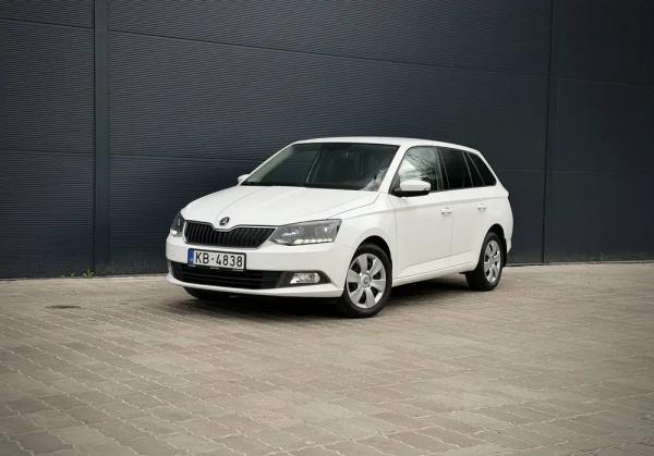 Balts Skoda Fabia 2015 Rīga, ar dzinēja tilpumu 1.20 L un nobraukumu 206 tūkst. km par 6295 €, foto 1 vietnē AUTOMOTO.COM.LV