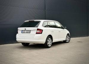 White Skoda Fabia 2015 in Riga, with an engine capacity of 1.20 L and mileage of 206 thousand km for 6295 €, photo 6 on AUTOMOTO.COM.LV