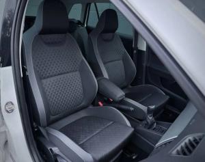 White Skoda Fabia 2015 in Riga, with an engine capacity of 1.20 L and mileage of 206 thousand km for 6295 €, photo 20 on AUTOMOTO.COM.LV