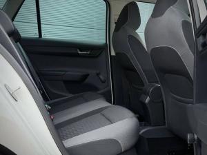 White Skoda Fabia 2015 in Riga, with an engine capacity of 1.20 L and mileage of 206 thousand km for 6295 €, photo 21 on AUTOMOTO.COM.LV