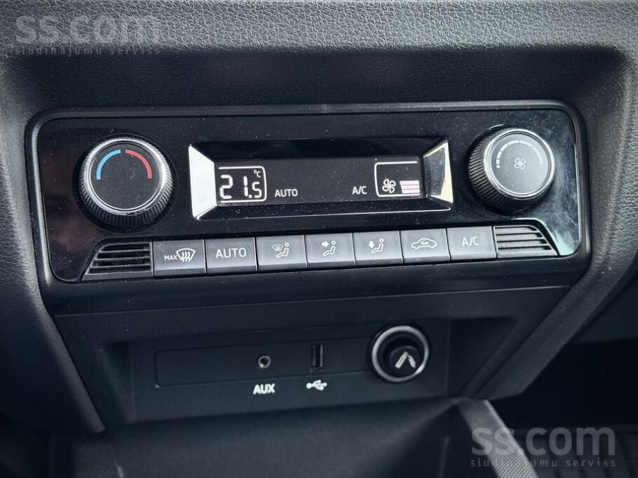 Balts Skoda Fabia 2015 Rīga, ar dzinēja tilpumu 1.20 L un nobraukumu 206 tūkst. km par 6295 €, foto 16 vietnē AUTOMOTO.COM.LV