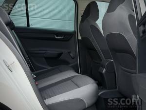 Balts Skoda Fabia 2015 Rīga, ar dzinēja tilpumu 1.20 L un nobraukumu 206 tūkst. km par 6295 €, foto 21 vietnē AUTOMOTO.COM.LV