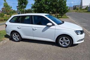 White Skoda Fabia 2015 in Vilnius, with an engine capacity of 1.00 L and mileage of 164 thousand km for 4400 €, photo  on AUTOMOTO.COM.LV