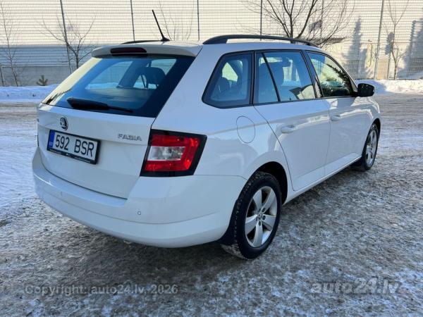 White Skoda Fabia 2016 in Parnu, with an engine capacity of 1.20 L and mileage of 242 thousand km for 5990 €, photo 5 on AUTOMOTO.COM.LV