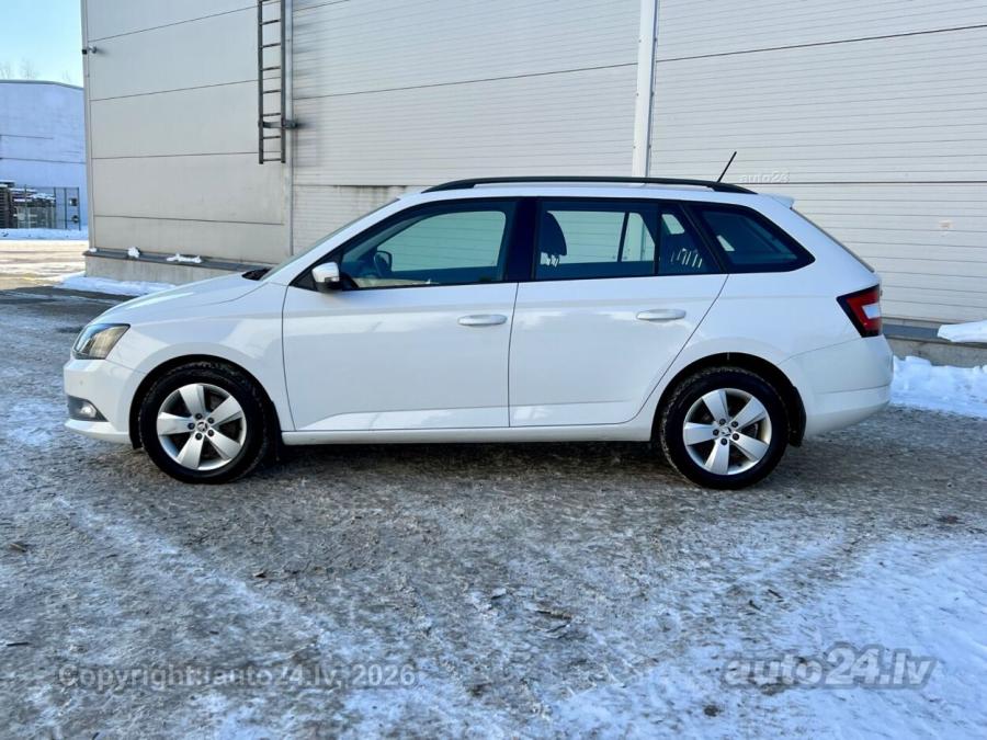 Balts Skoda Fabia 2016 Pērnava, ar dzinēja tilpumu 1.20 L un nobraukumu 242 tūkst. km par 5990 €, foto 8 vietnē AUTOMOTO.COM.LV