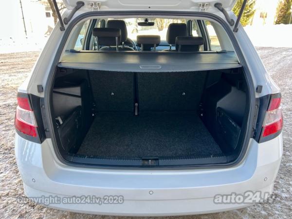 White Skoda Fabia 2016 in Parnu, with an engine capacity of 1.20 L and mileage of 242 thousand km for 5990 €, photo 11 on AUTOMOTO.COM.LV