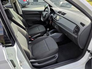 Balts Skoda Fabia 2017 Druskininkai, ar dzinēja tilpumu 1.40 L un nobraukumu 189 tūkst. km par 4850 €, foto 8 vietnē AUTOMOTO.COM.LV