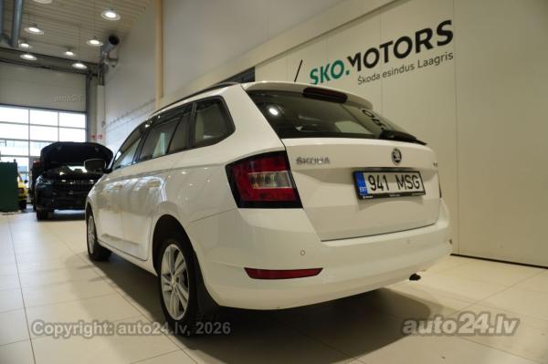 Balts Skoda Fabia 2019 Tallina, ar dzinēja tilpumu 1.00 L un nobraukumu 222 tūkst. km par 6500 €, foto 2 vietnē AUTOMOTO.COM.LV