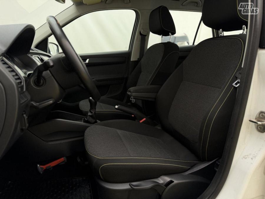 Balts Skoda Fabia 2019 Avižieniai, ar dzinēja tilpumu 1.00 L un nobraukumu 234 tūkst. km par 6200 €, foto 11 vietnē AUTOMOTO.COM.LV