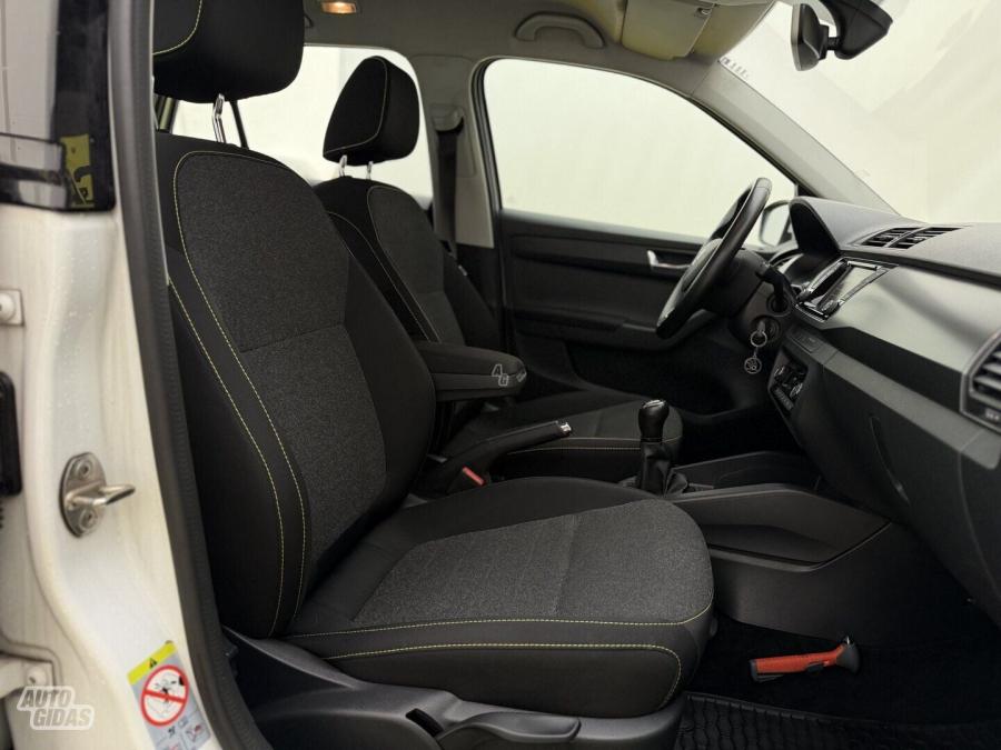 Balts Skoda Fabia 2019 Avižieniai, ar dzinēja tilpumu 1.00 L un nobraukumu 234 tūkst. km par 6200 €, foto 15 vietnē AUTOMOTO.COM.LV
