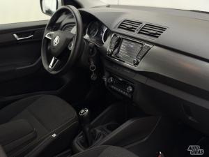Balts Skoda Fabia 2019 Avižieniai, ar dzinēja tilpumu 1.00 L un nobraukumu 234 tūkst. km par 6200 €, foto 16 vietnē AUTOMOTO.COM.LV