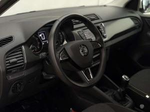 White Skoda Fabia 2019 in Vilnius, with an engine capacity of 1.00 L and mileage of 234 thousand km for 5300 €, photo 10 on AUTOMOTO.COM.LV