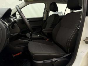 White Skoda Fabia 2019 in Vilnius, with an engine capacity of 1.00 L and mileage of 234 thousand km for 5300 €, photo 11 on AUTOMOTO.COM.LV