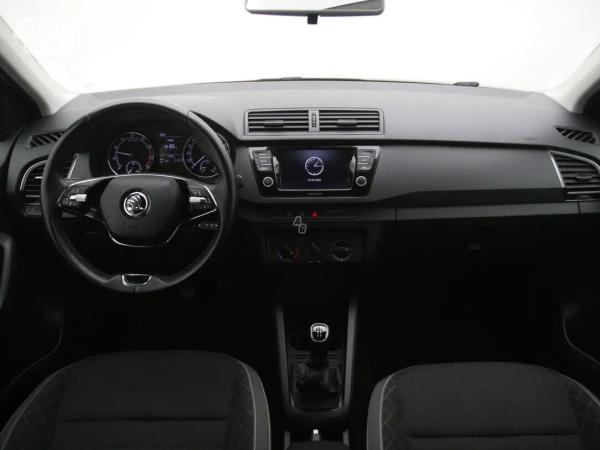 Balts Skoda Fabia 2021 Viļņa, ar dzinēja tilpumu 1.00 L un nobraukumu 180 tūkst. km par 8999 €, foto 2 vietnē AUTOMOTO.COM.LV