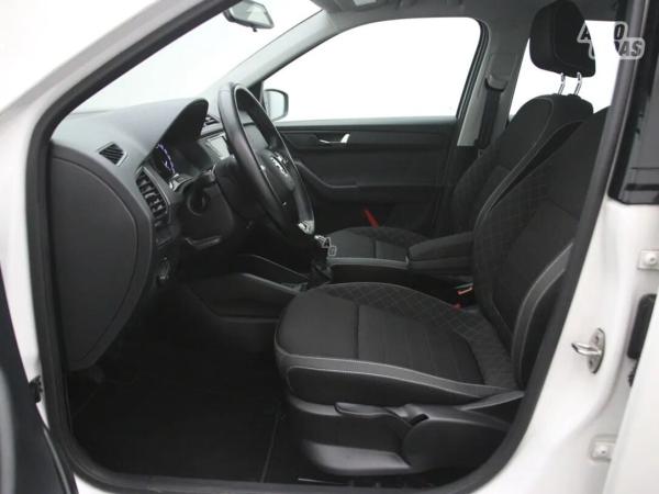Balts Skoda Fabia 2021 Viļņa, ar dzinēja tilpumu 1.00 L un nobraukumu 180 tūkst. km par 8999 €, foto 4 vietnē AUTOMOTO.COM.LV