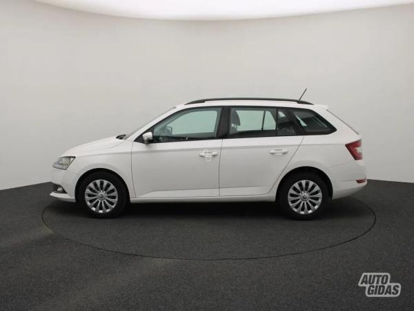 Balts Skoda Fabia 2021 Viļņa, ar dzinēja tilpumu 1.00 L un nobraukumu 180 tūkst. km par 8999 €, foto 6 vietnē AUTOMOTO.COM.LV