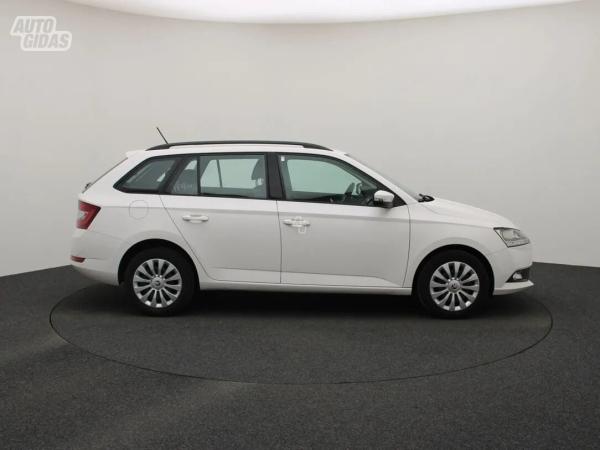 Balts Skoda Fabia 2021 Viļņa, ar dzinēja tilpumu 1.00 L un nobraukumu 180 tūkst. km par 8999 €, foto 9 vietnē AUTOMOTO.COM.LV