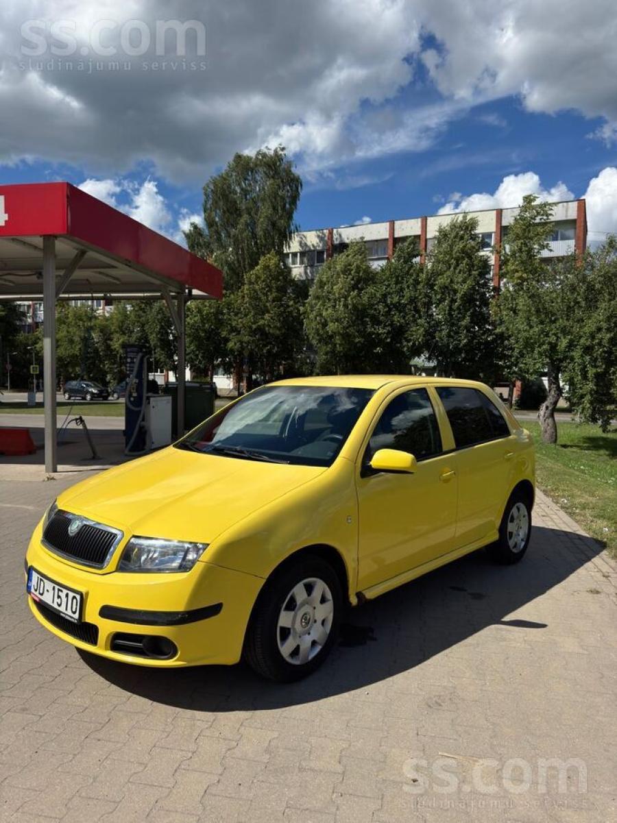 Желтый Шкода Фабия 2006 в Тукумс, объемом двигателя 1.20 л и пробегом 219 тыс. км за 700 €, фото 12 на AUTOMOTO.COM.LV